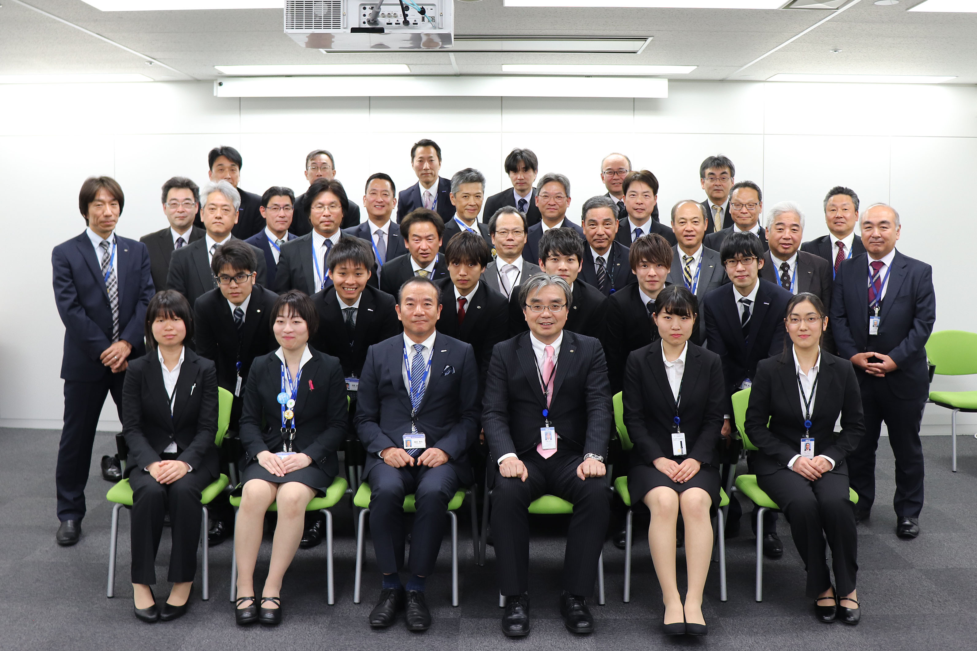 2019年度入社式が行われました|oec Recruiting